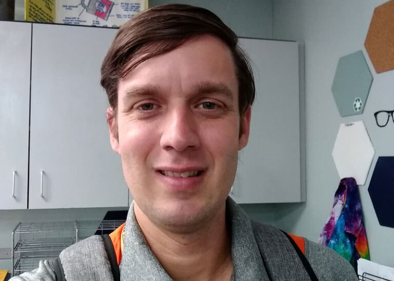 Former lab tech earns federal funding ban years after leaving science ...